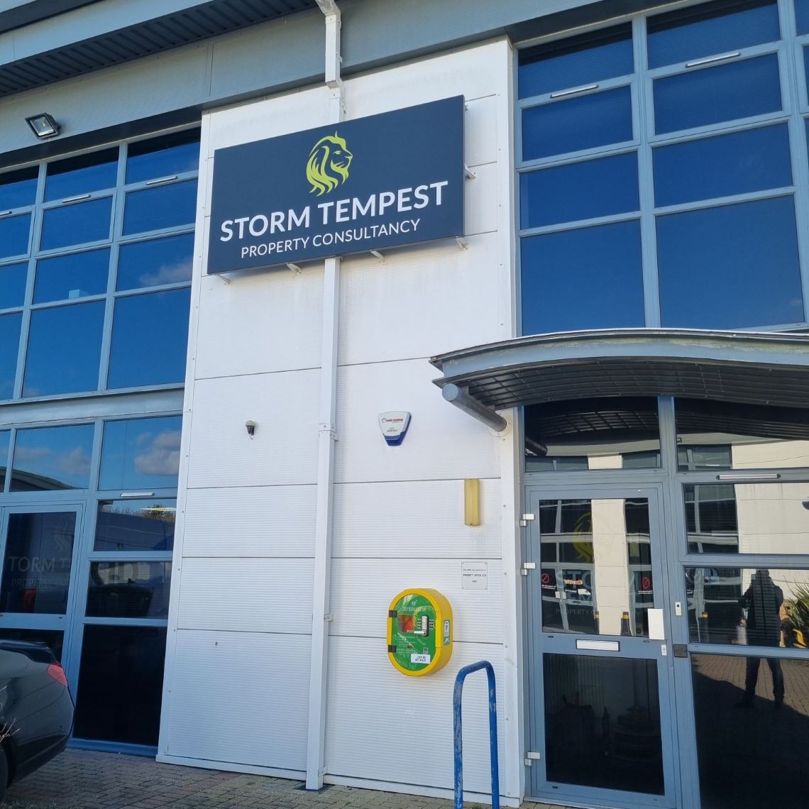 Community Public Access Defibrillator (cPAD) – Storm Tempest